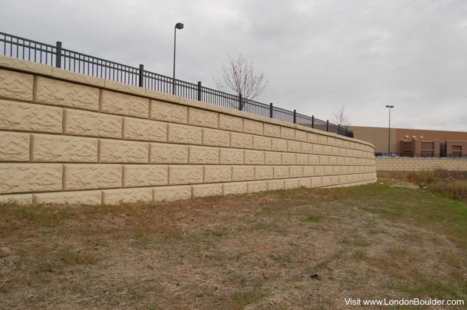 LondonBoulder Gallery - BIG Block Retaining Walls by LondonBoulder - 1 ...