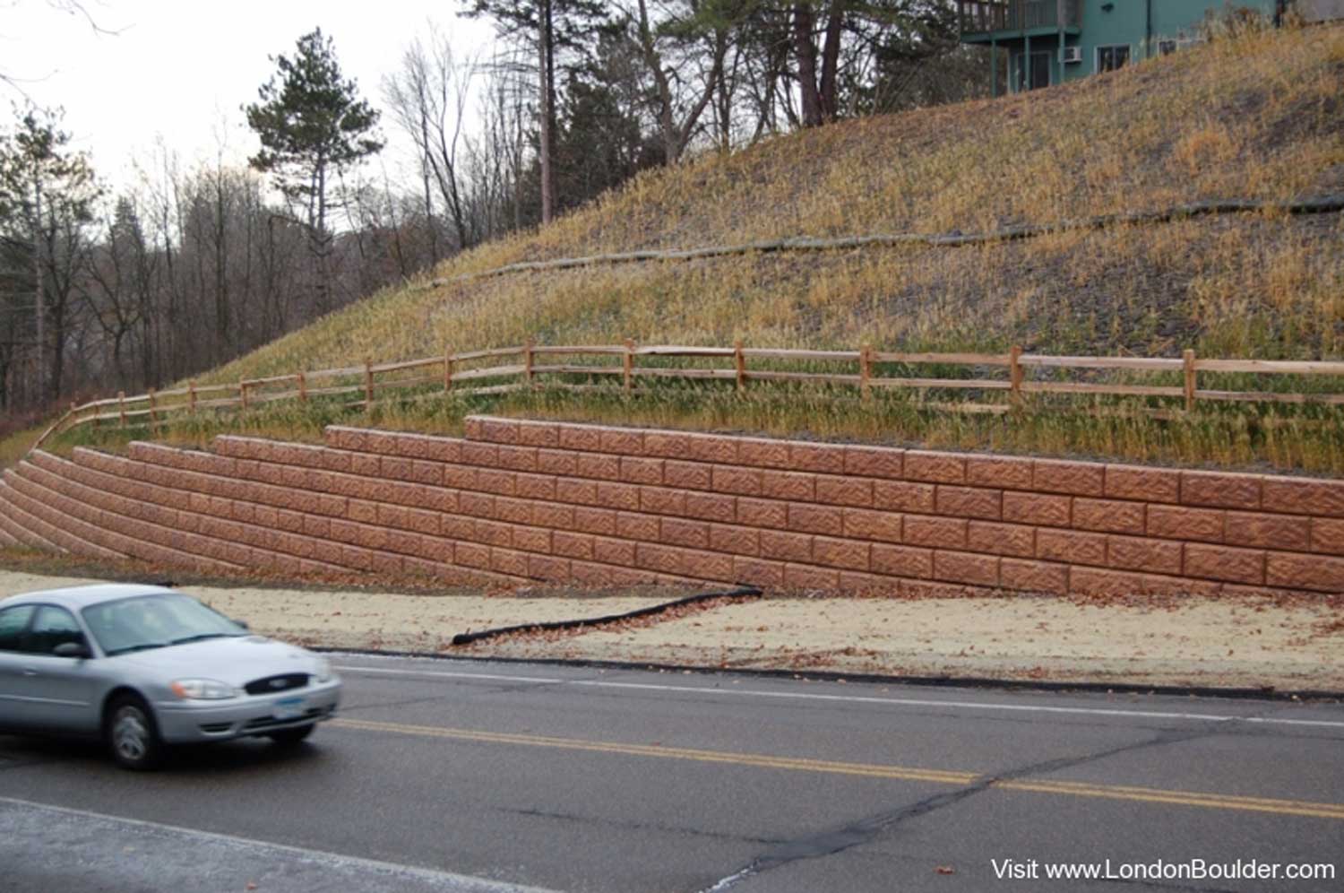 LondonBoulder Gallery - BIG Block Retaining Walls by LondonBoulder - 1 ...